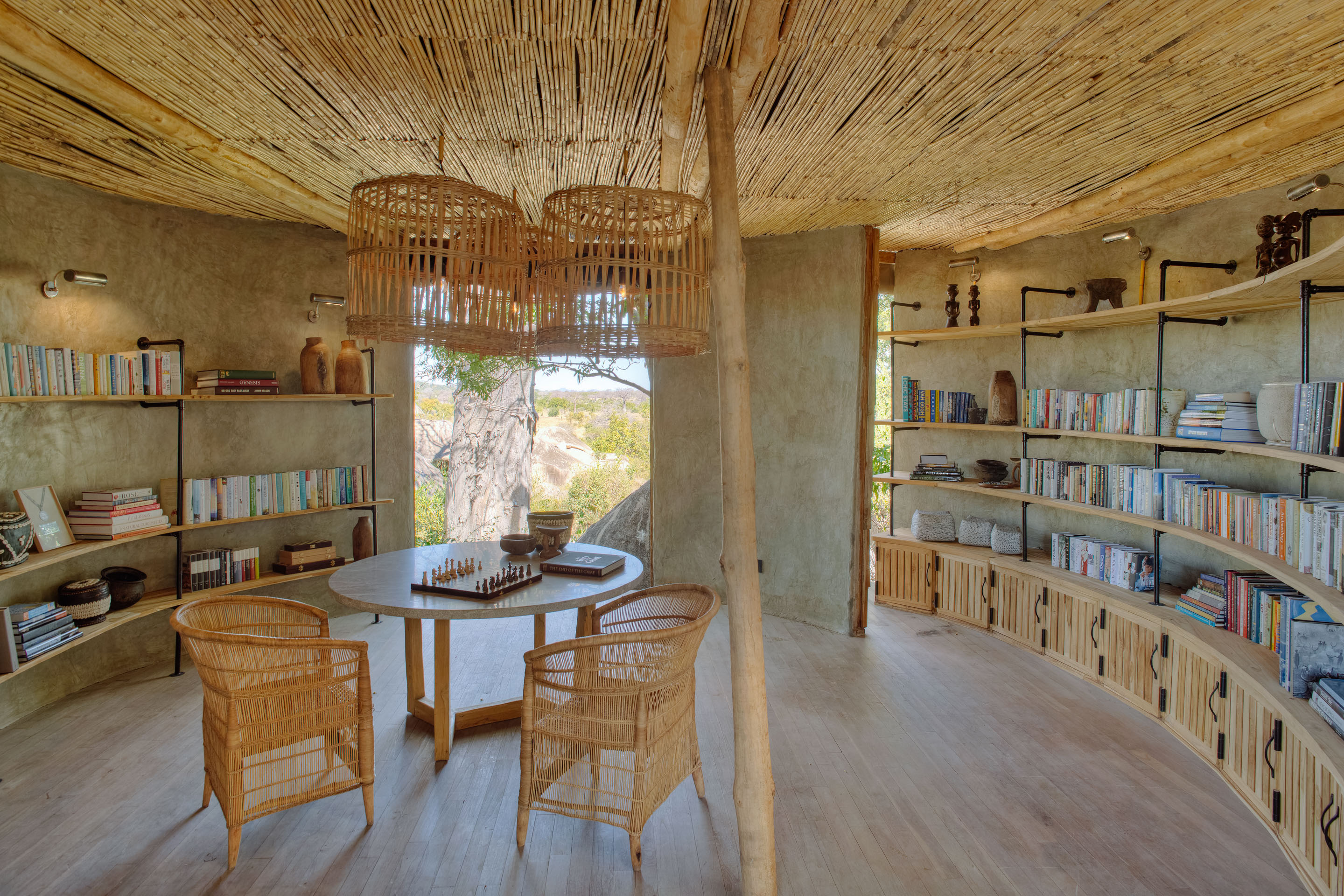 Top 5 safari libraries in Africa - jabali ridge